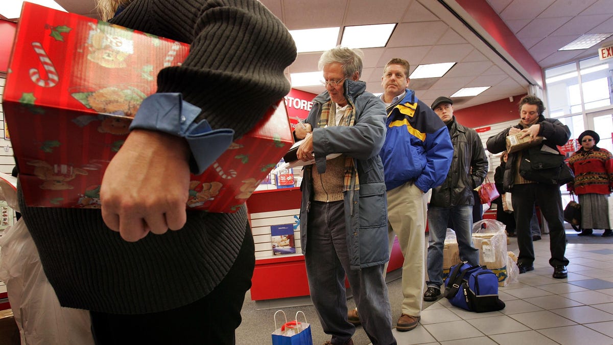 The 2022 “Peak” Season: Is the USPS Ready? - Mailers Hub